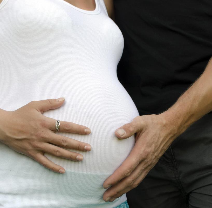 What Are Boarder Babies? (with pictures)